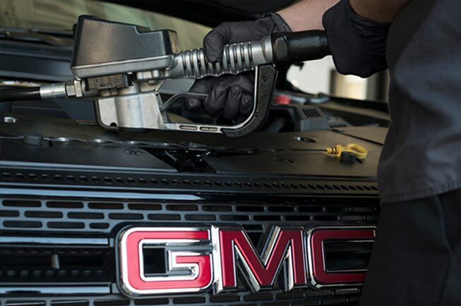 How To Check Your Oil and Oil Selection | GMC Certified Service