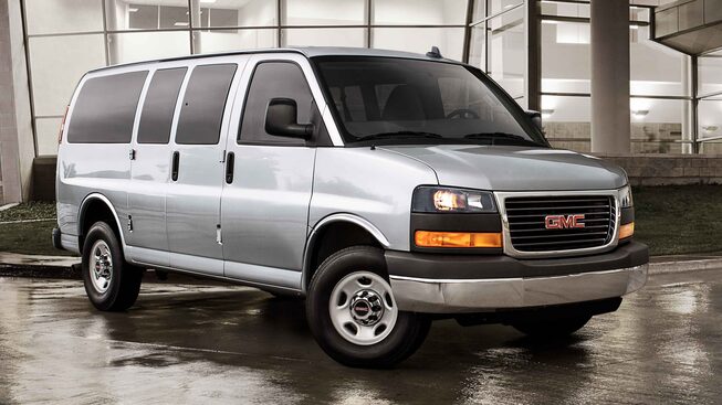 2021 GMC Savana Passenger Van | 12, 15 Passenger Vans